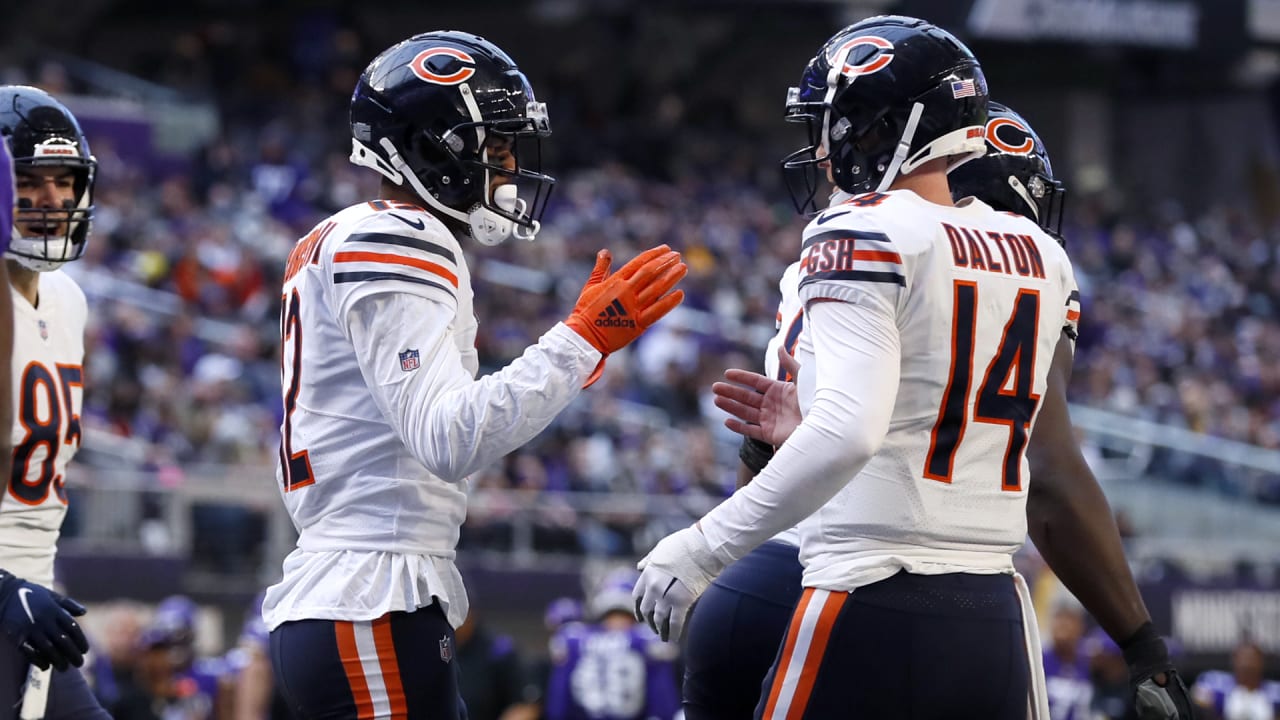 Allen Robinson II catches shovel pass, finds end zone for 2-point ...