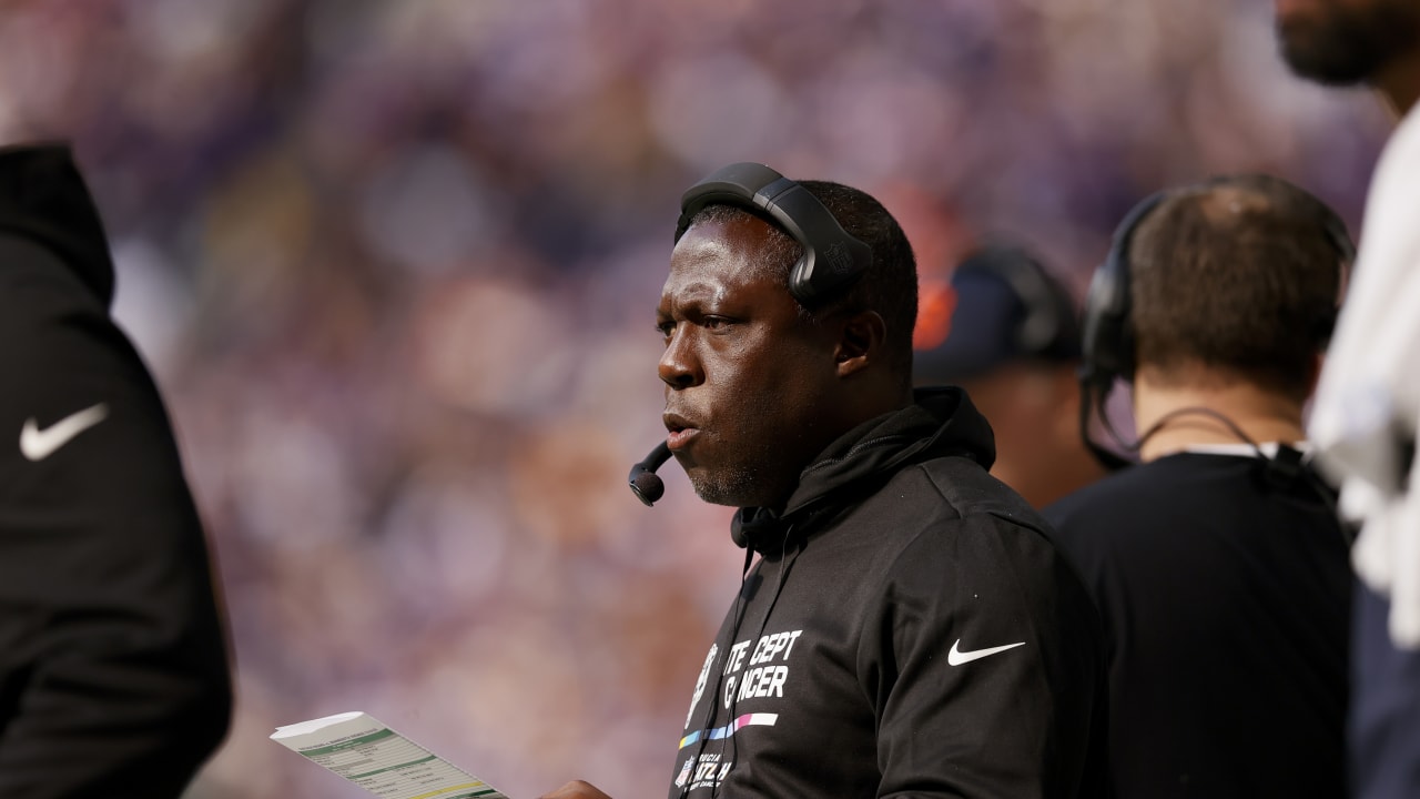 Alan Williams on loss to Vikings: 'It's more about us' | Press Conference