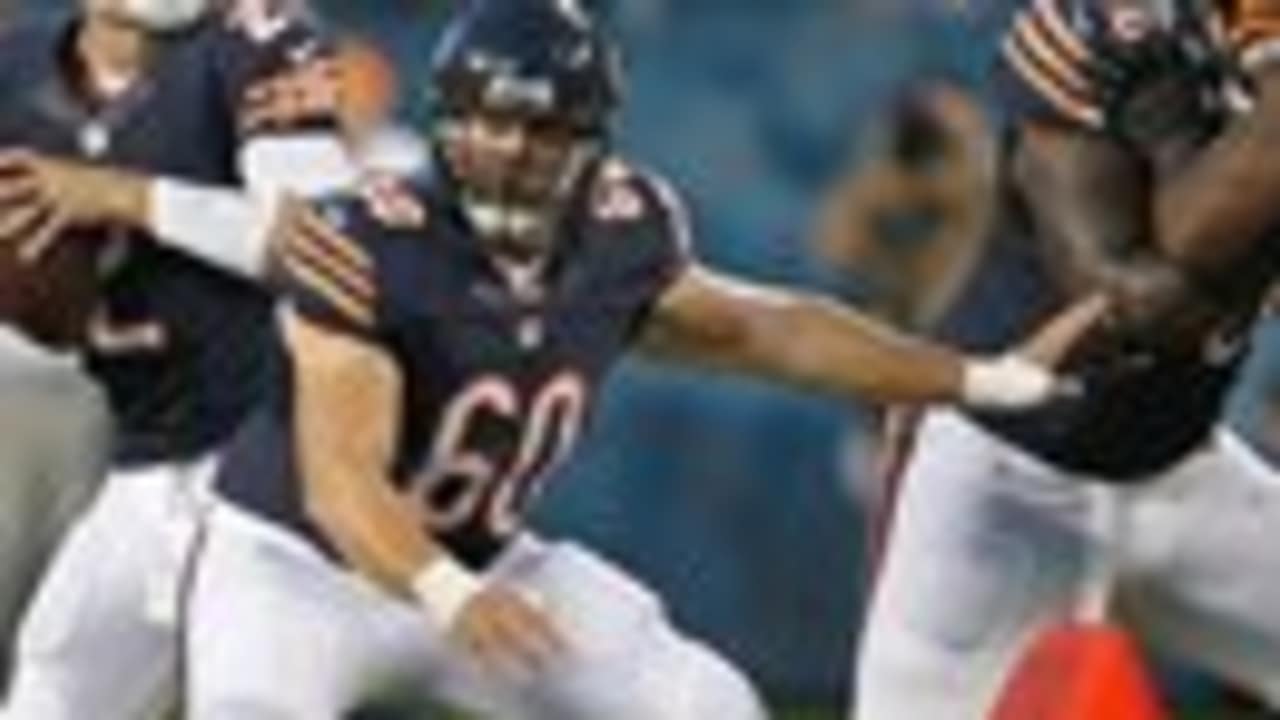 Bears ink Taylor Boggs, Derrick Martin
