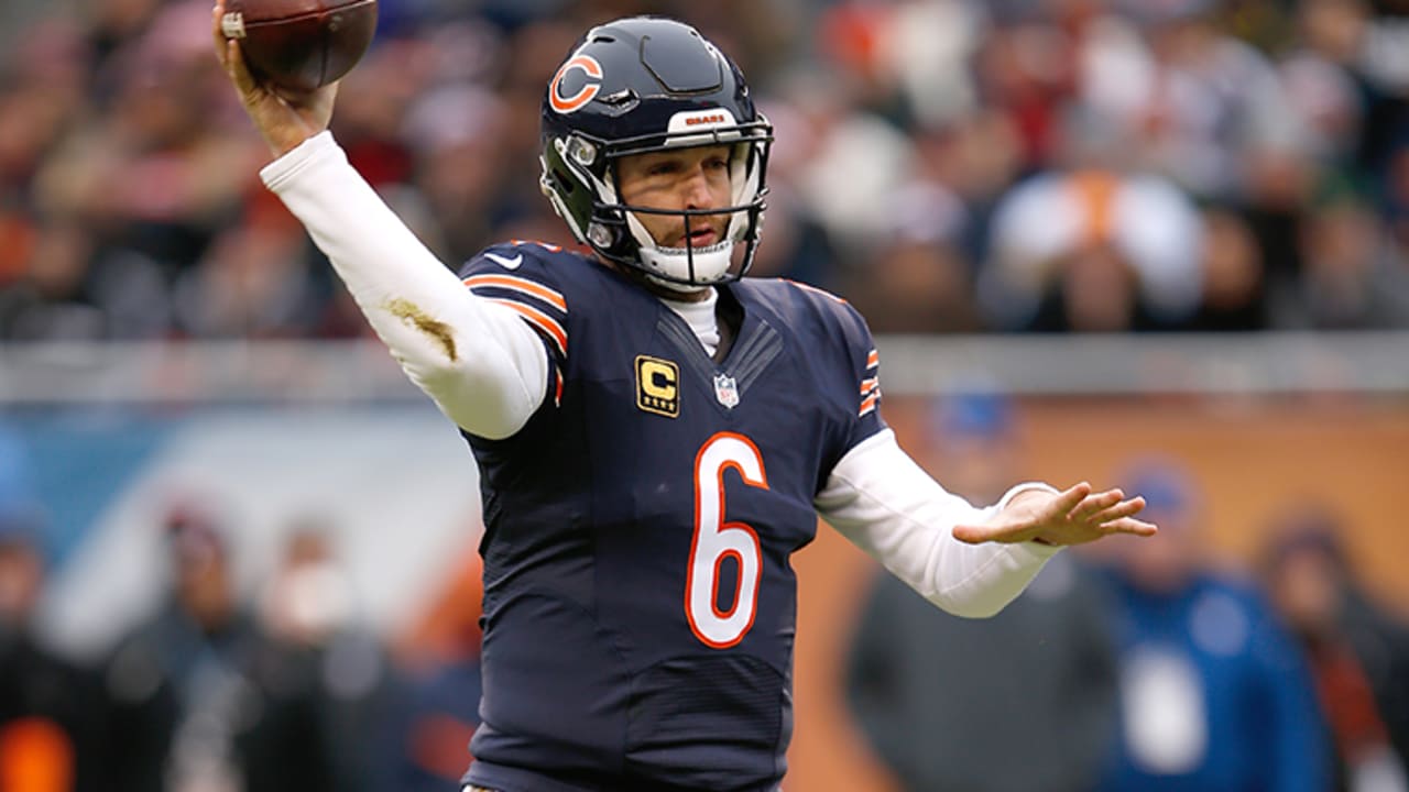 Focusing on Bears quarterback position