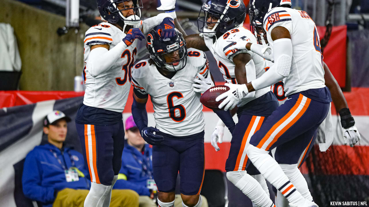 Kyler Gordon's first career INT puts exclamation point on dominant win Kyler Gordon's first career INT puts exclamation point on dominant win