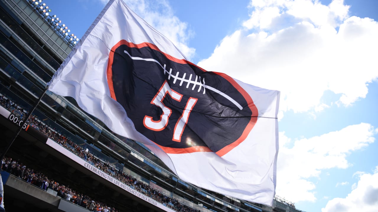 Bears pay tribute to legendary Dick Butkus Sunday at Soldier Field