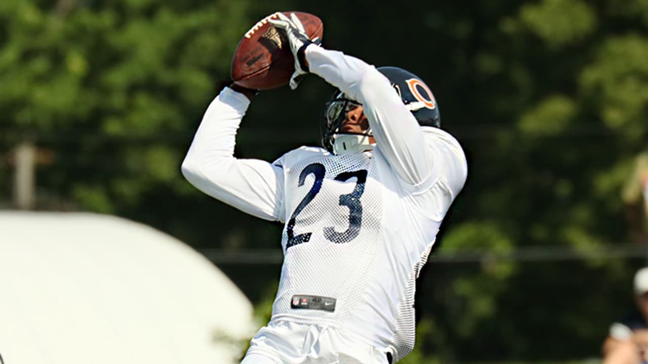 Fuller shows off ball skills in practice