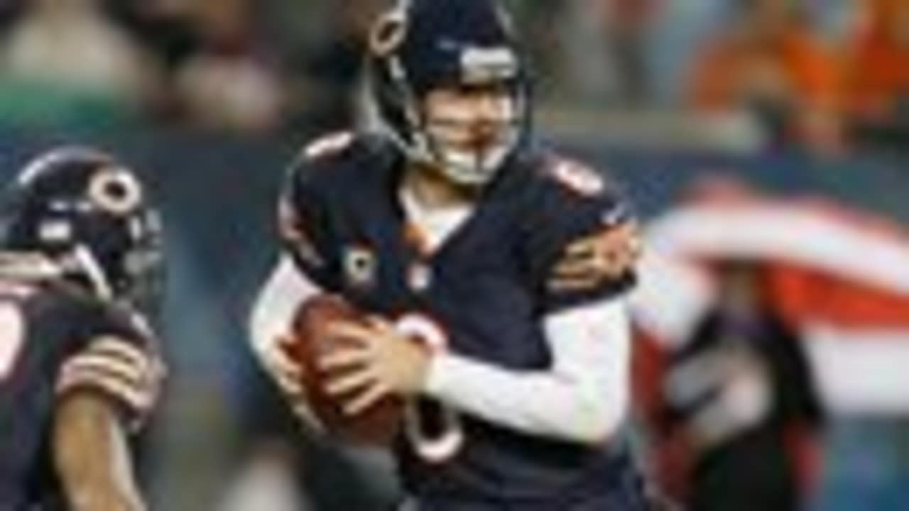 Improving Cutler does more in Friday's practice