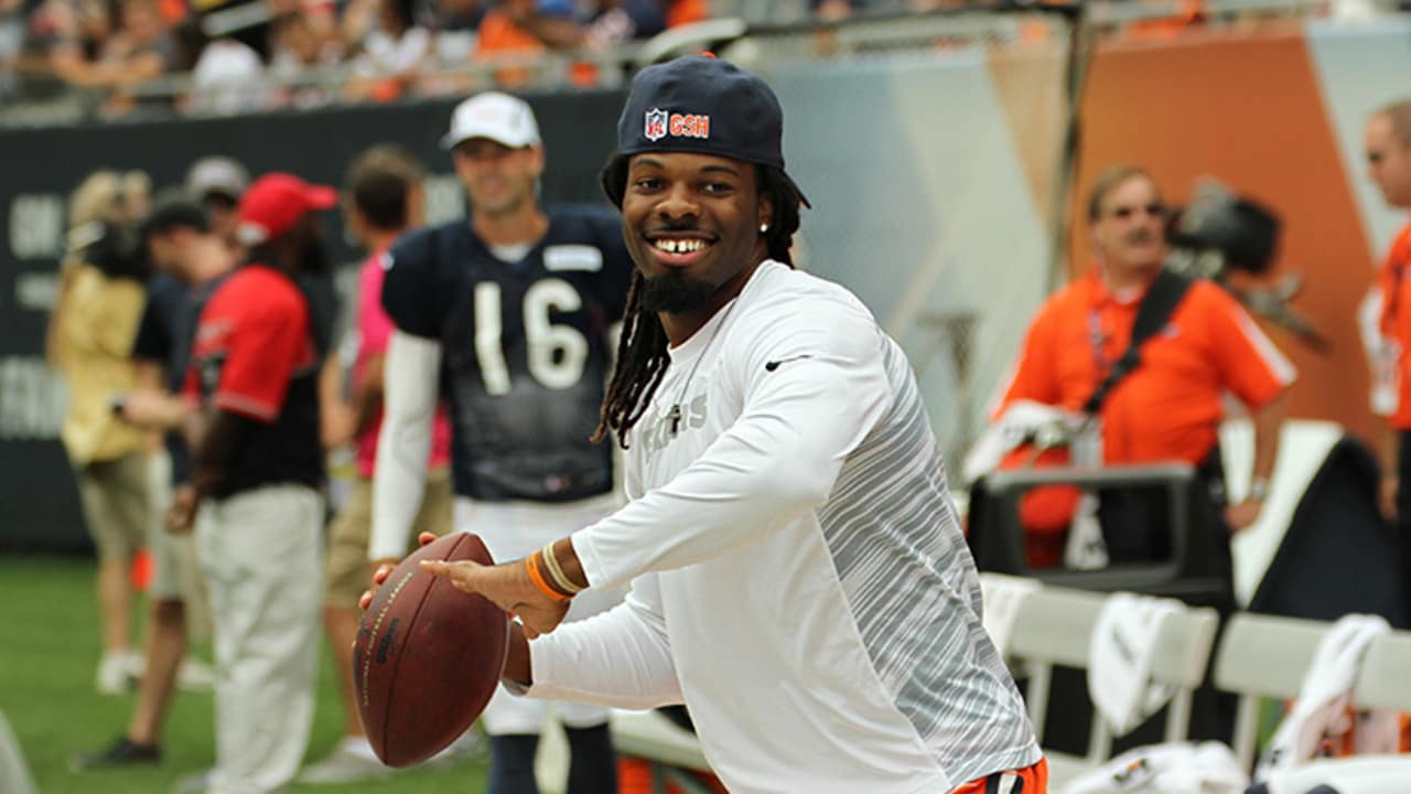 Kevin White does some light running