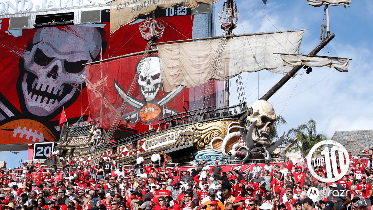 Top 10: Unique stadium features