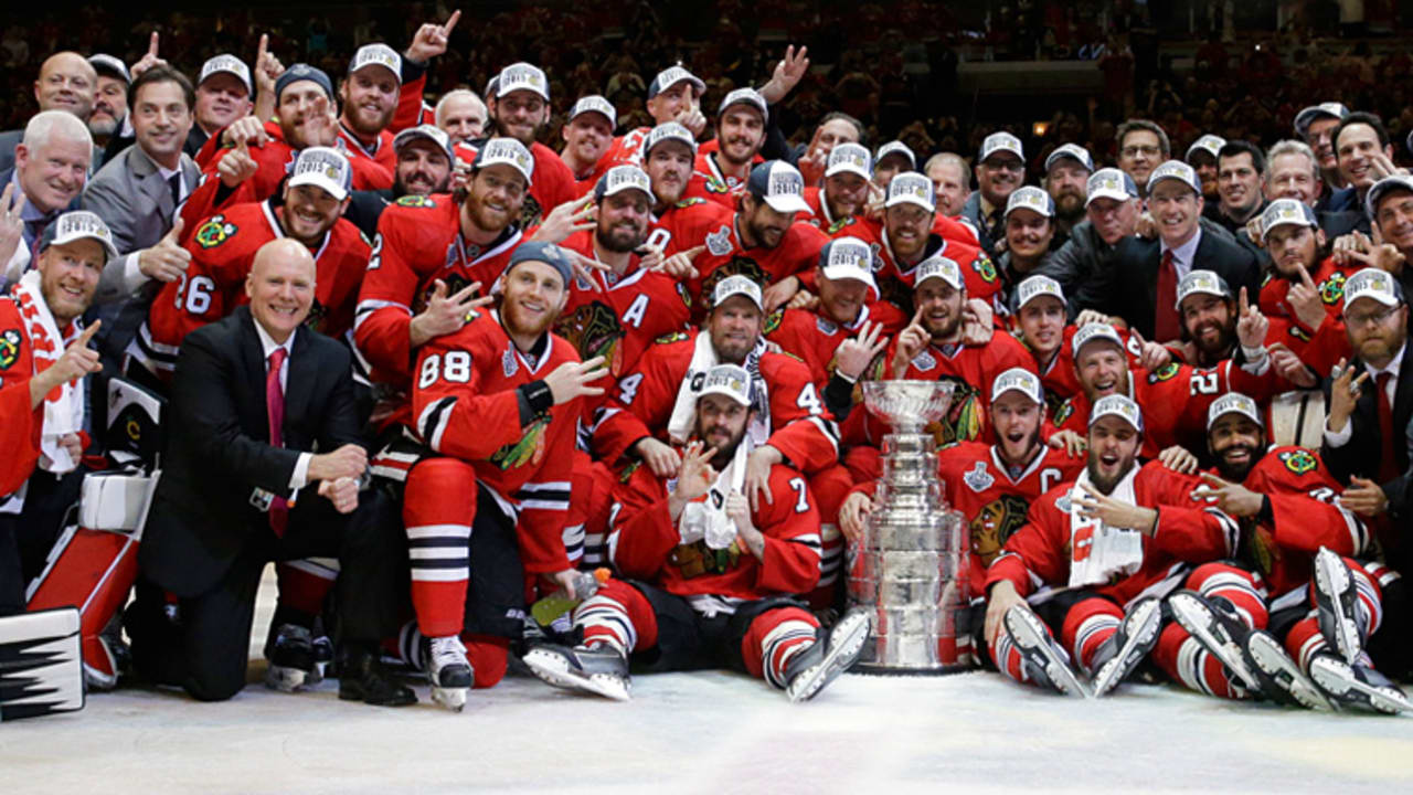 Bears congratulate Hawks on Cup win