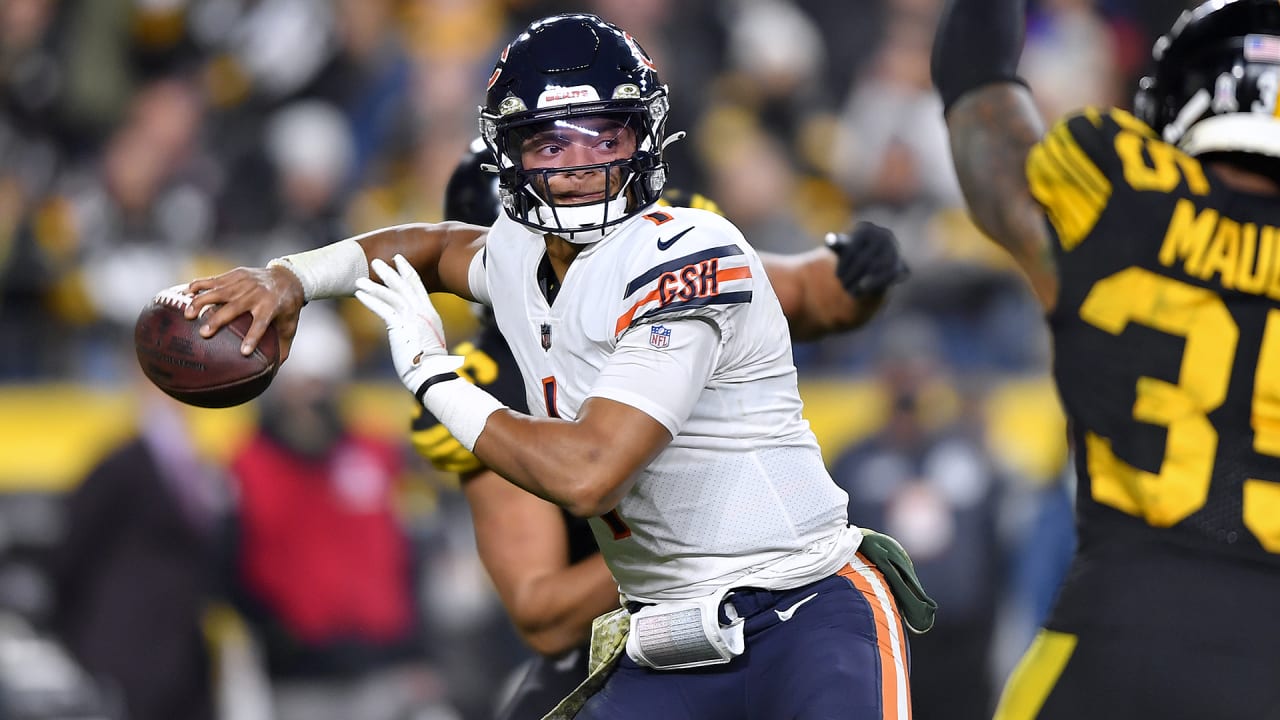 Justin Fields' best plays from 291-yard game