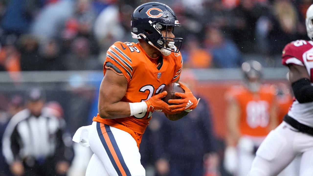 David Montgomery gashes Cardinals defense on 24-yard run