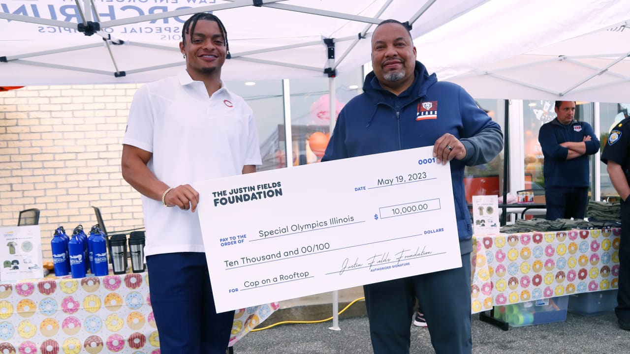 Justin Fields donates $10k to Special Olympics