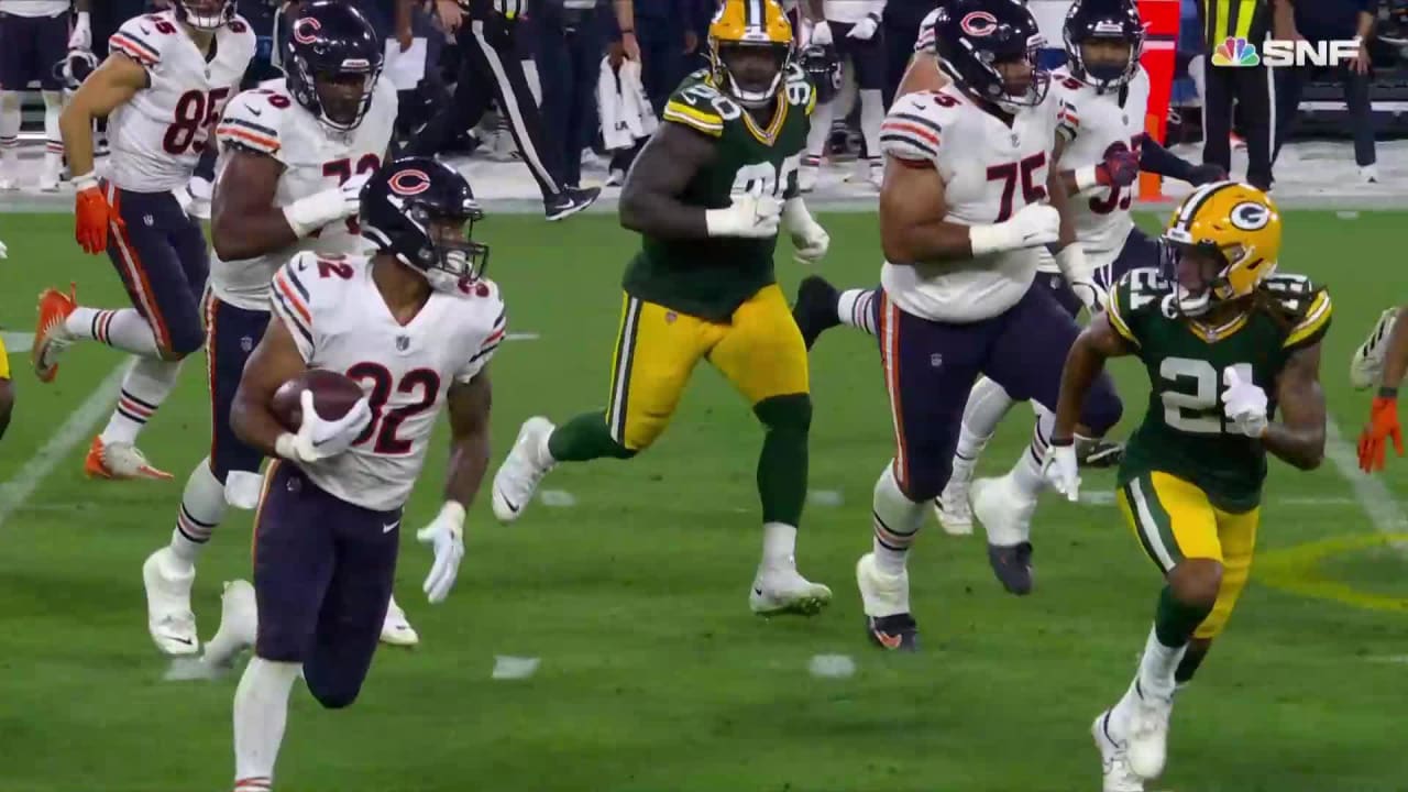 David Montgomery picks up 28 yards on 2nd and 20