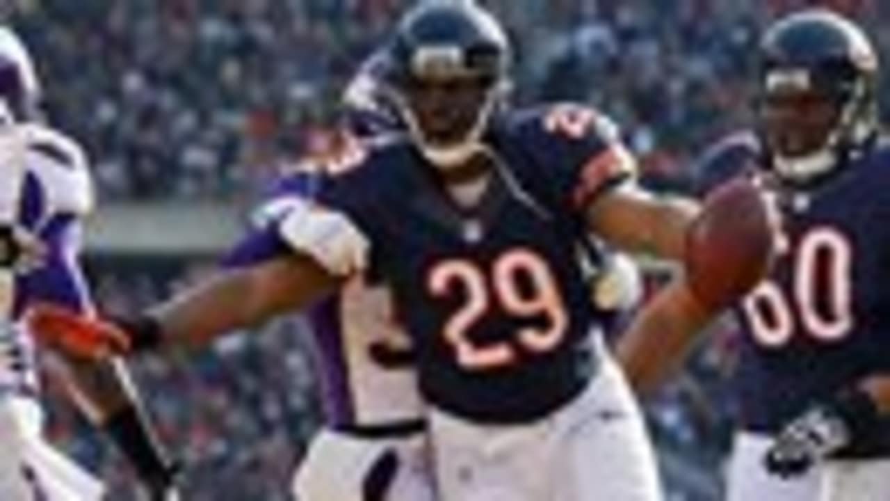 Bears end two-game skid with resounding victory