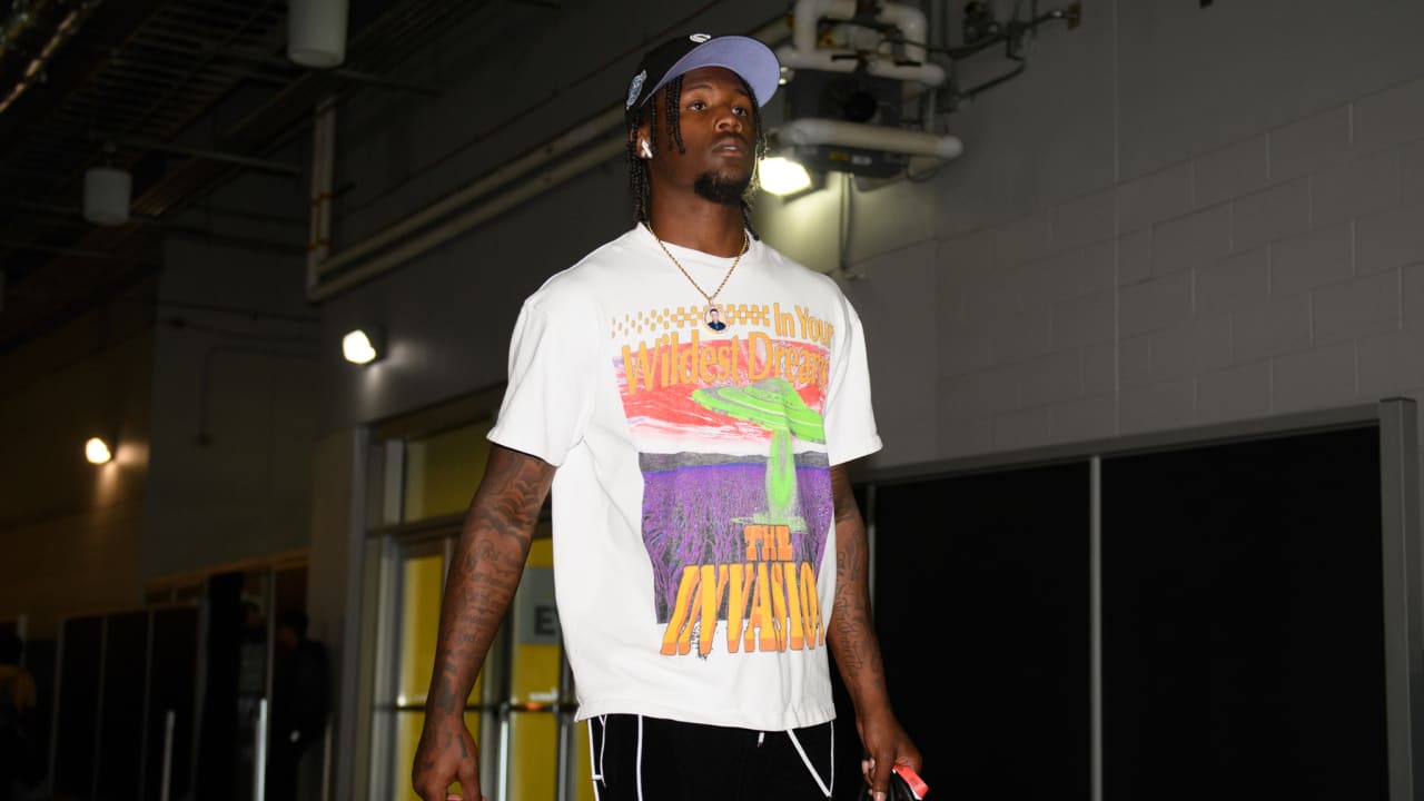 PHOTOS | Players Walk In to Week 2 of the 2022 Preseason