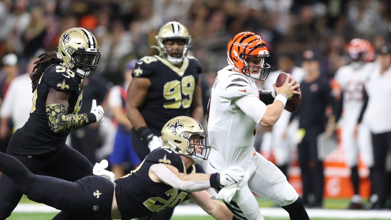 Joe Burrow Scrambles, Throws 10 Yard to Tyler Boyd | Bengals vs Saints ...