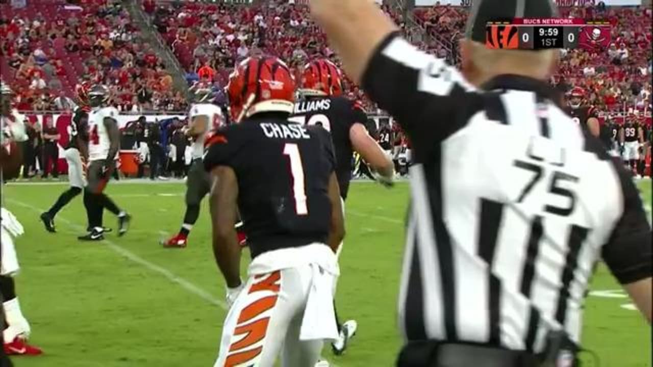 Ja'Marr Chase turns screen into explosive 16-yard gain