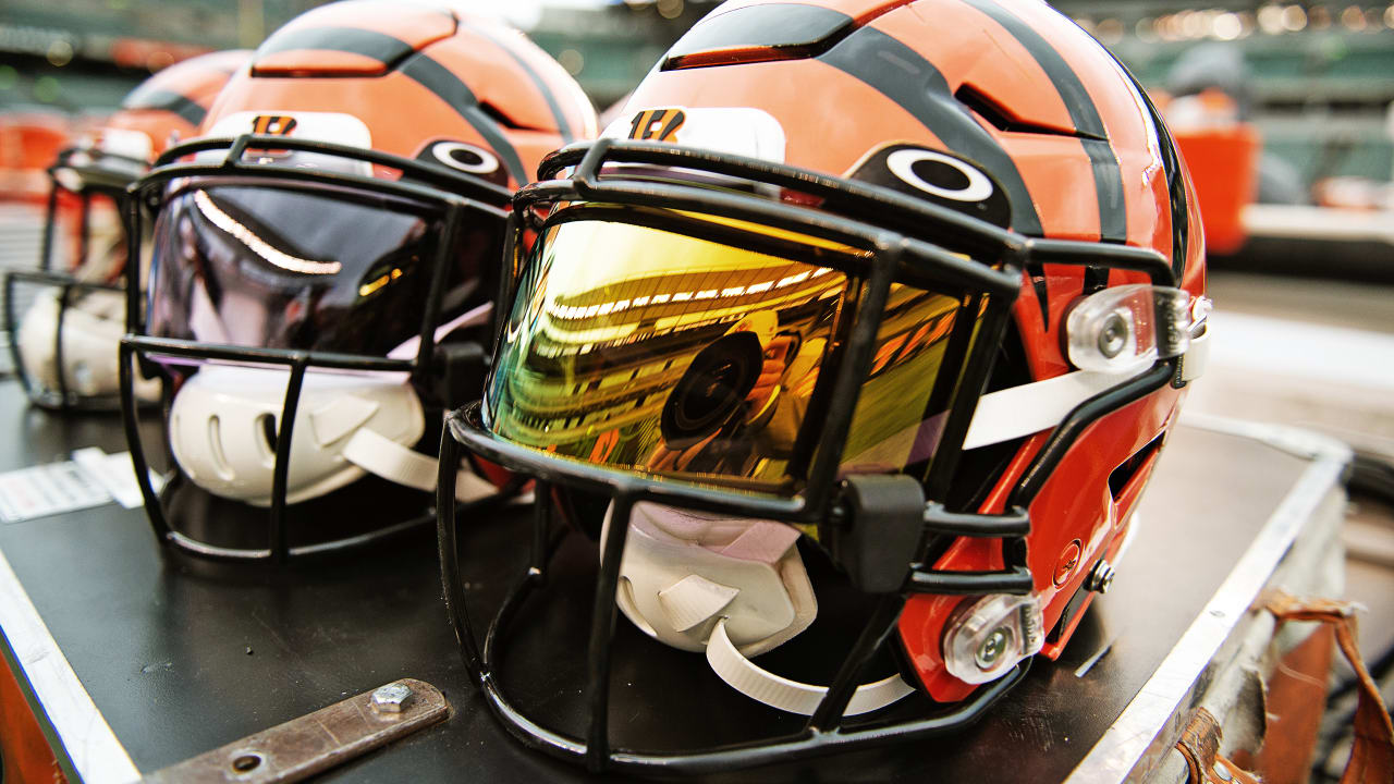 Cincinnati Bengals Sign QB Eric Dungey and TE Cheyenne O’Grady