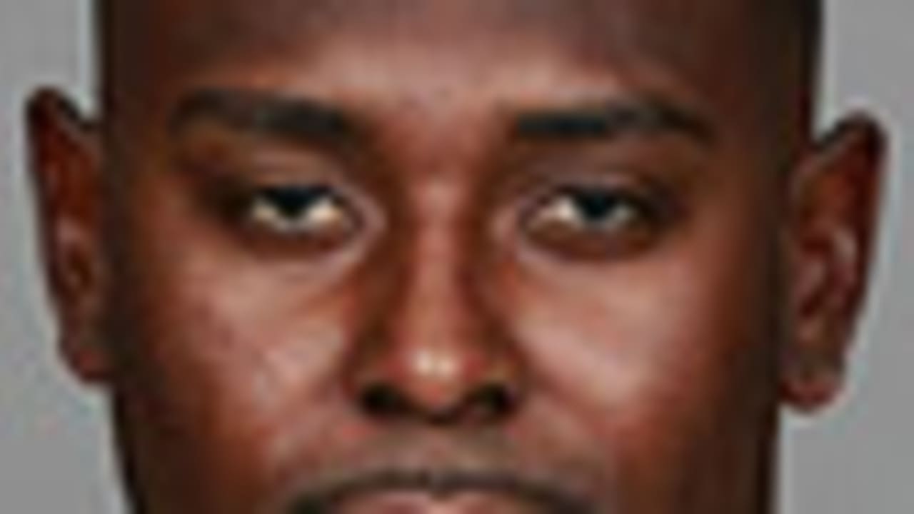 Notes: Video shows group attack