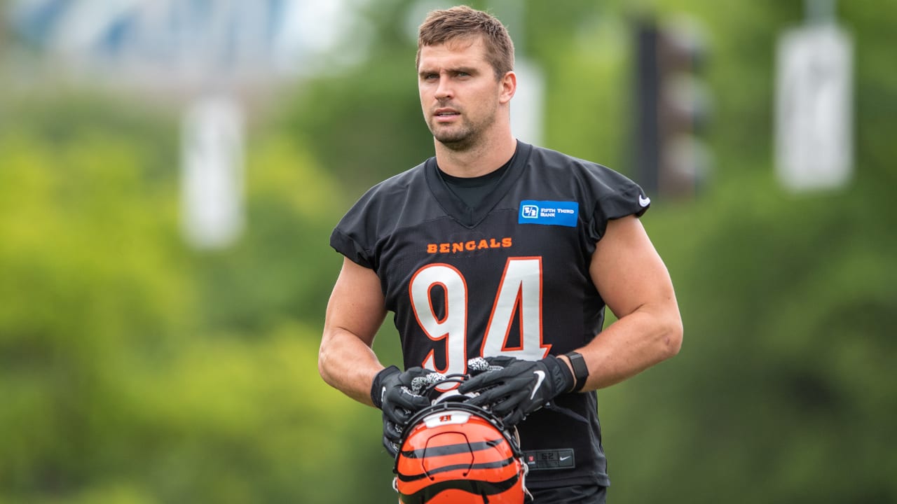 Report: Bengals reached an agreement with Sam Hubbard on a four-year ...
