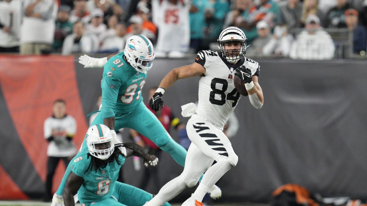 Mitchell Wilcox 18 Yard Gain | Week 4 vs Dolphins Highlights