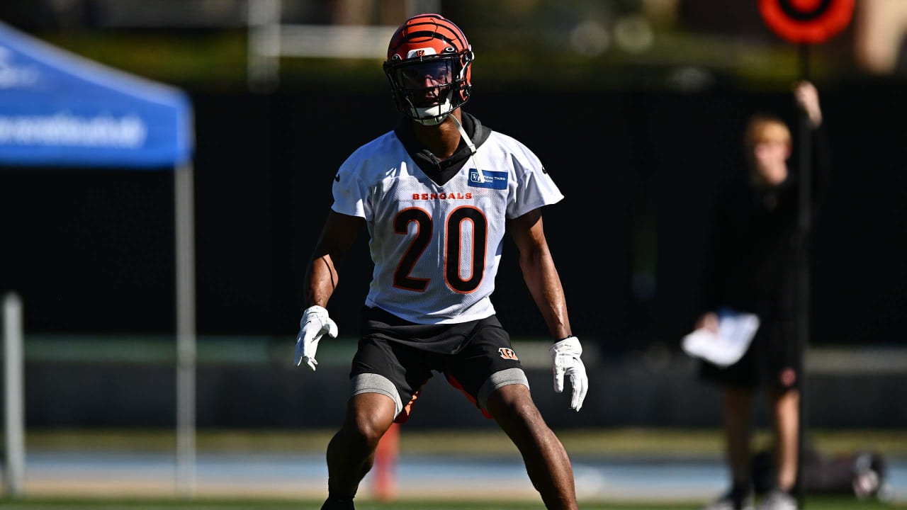 Bengals Training Camp Report: Eli Apple Contests It All