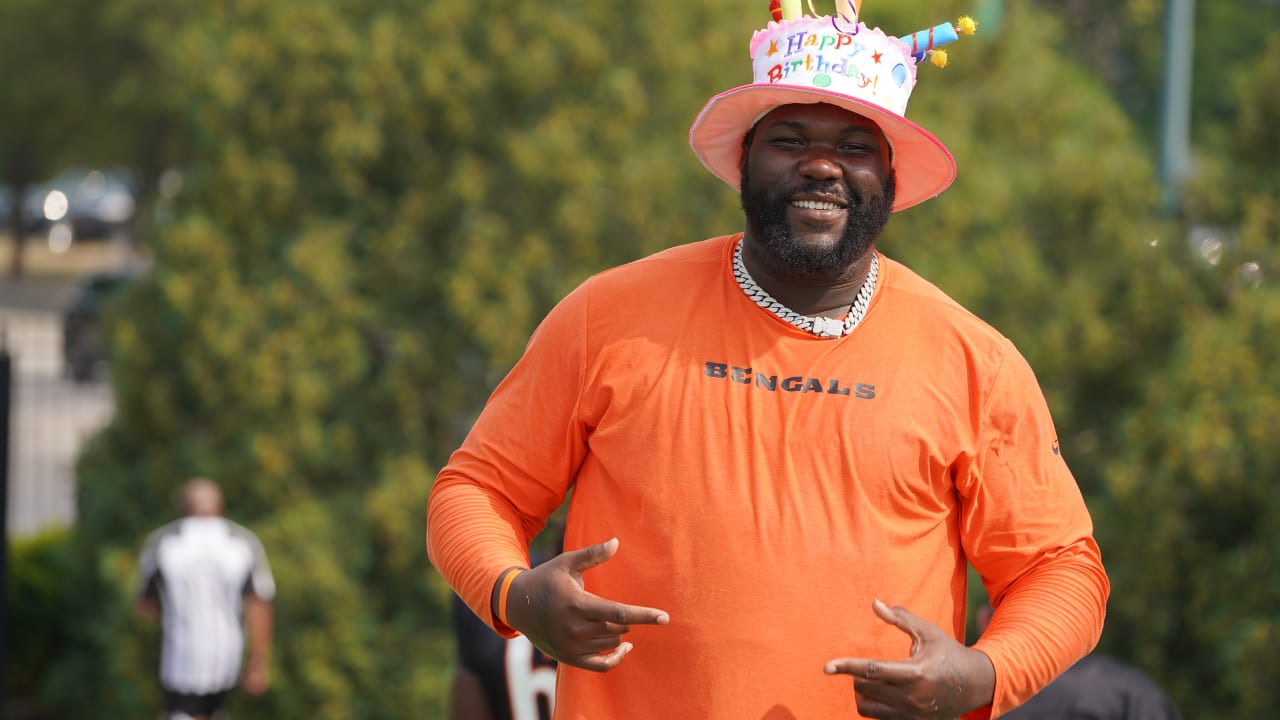 Quinton Spain gives the Bengals offensive line a steady presence and ...