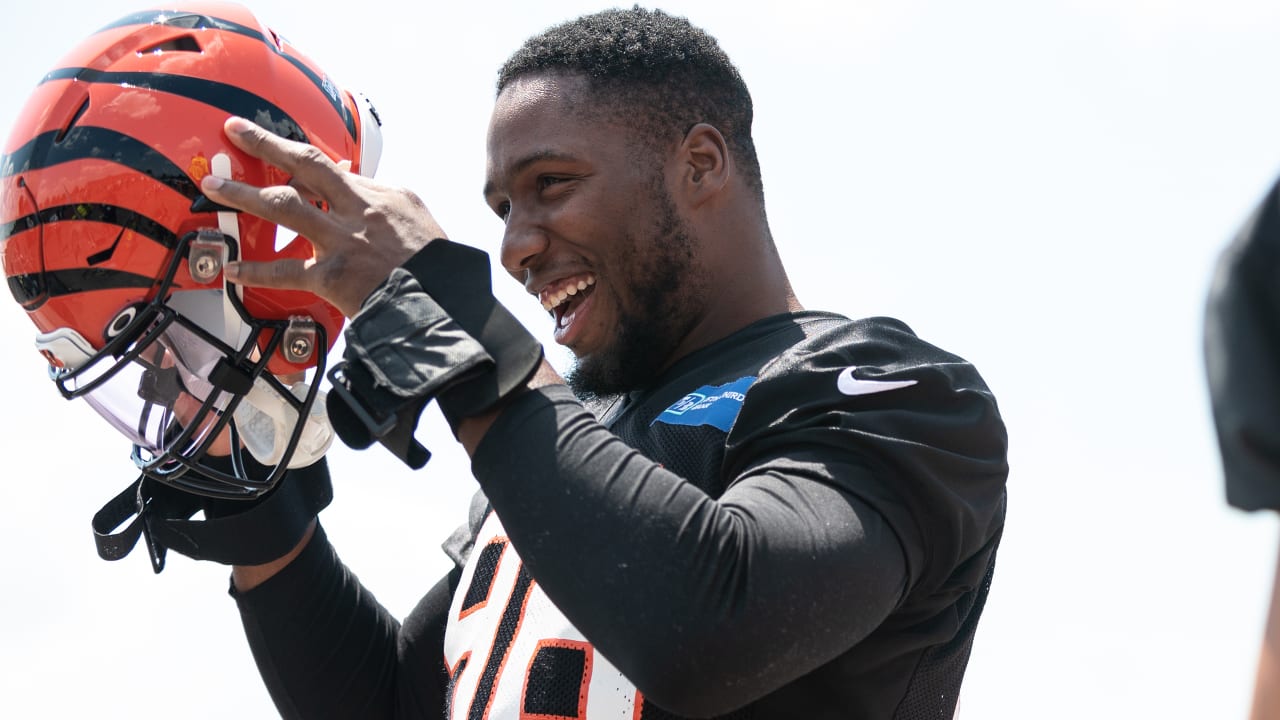 It's Official: Dunlap Seeks Unofficial Records