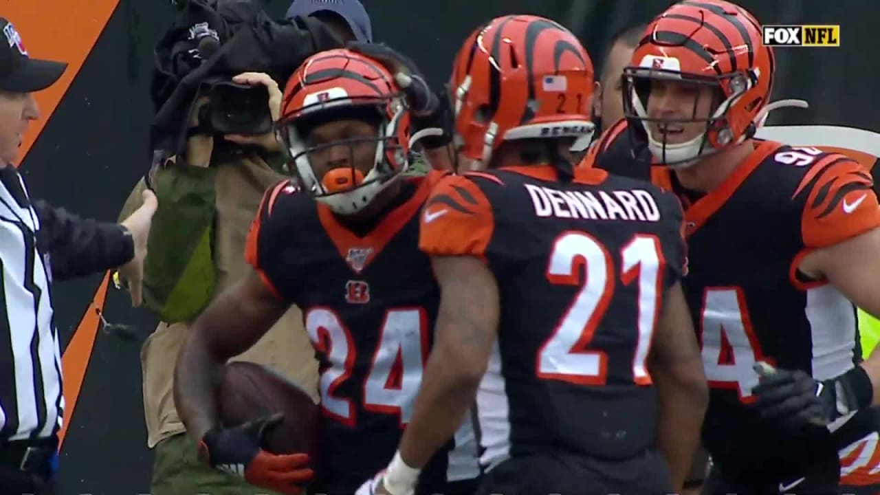 Darius Phillips dives for INT to set up Bengals offense with great ...