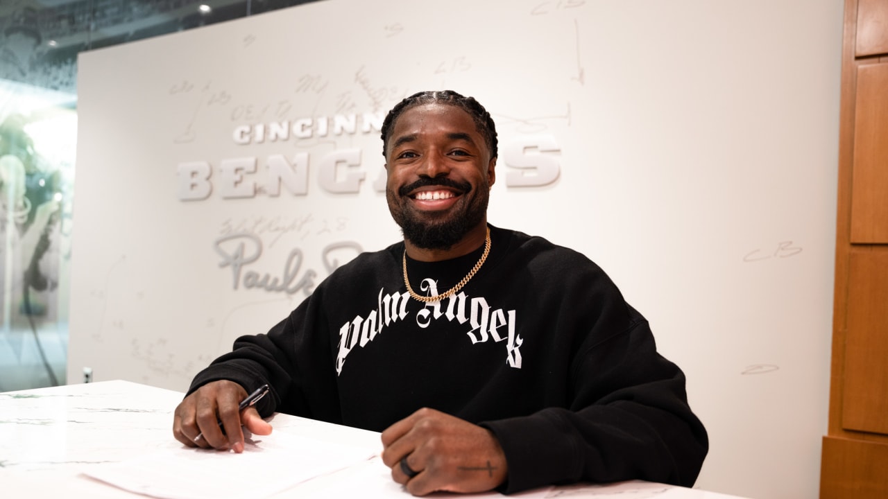 Photos: Nick Scott Signing Day