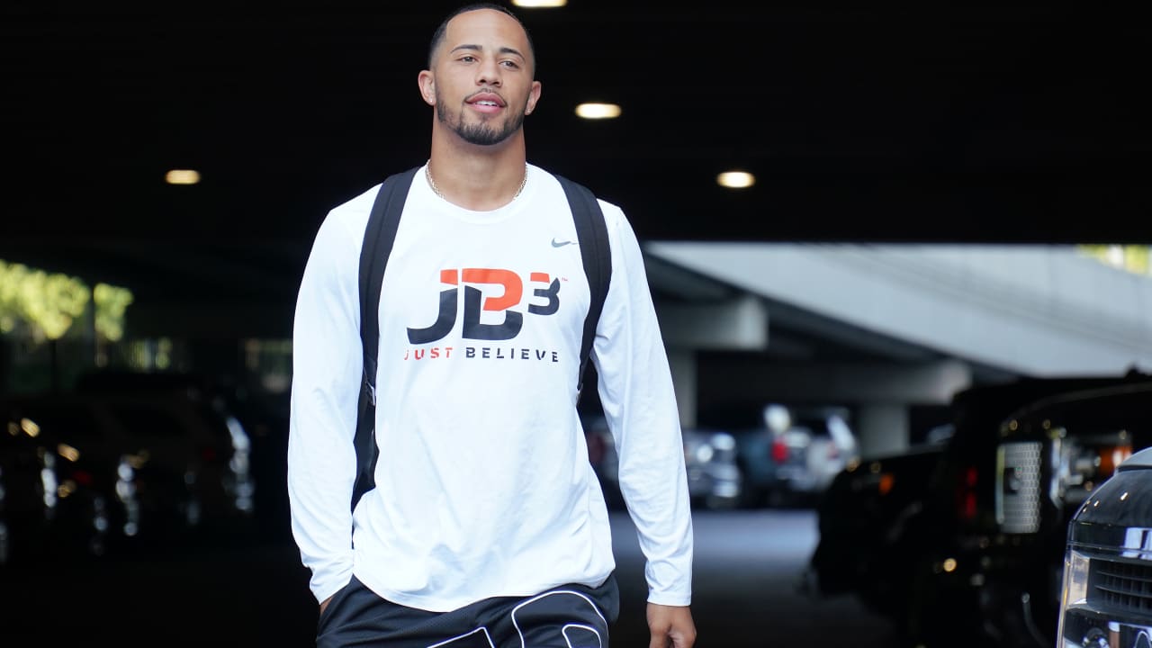 Taylor Turns Up The Volume As Bengals Listen