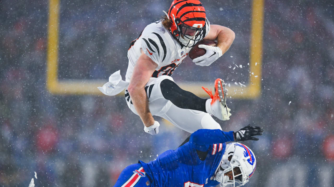 Hayden Hurst Catch | Divisional Bengals Highlights vs. Buffalo Bills