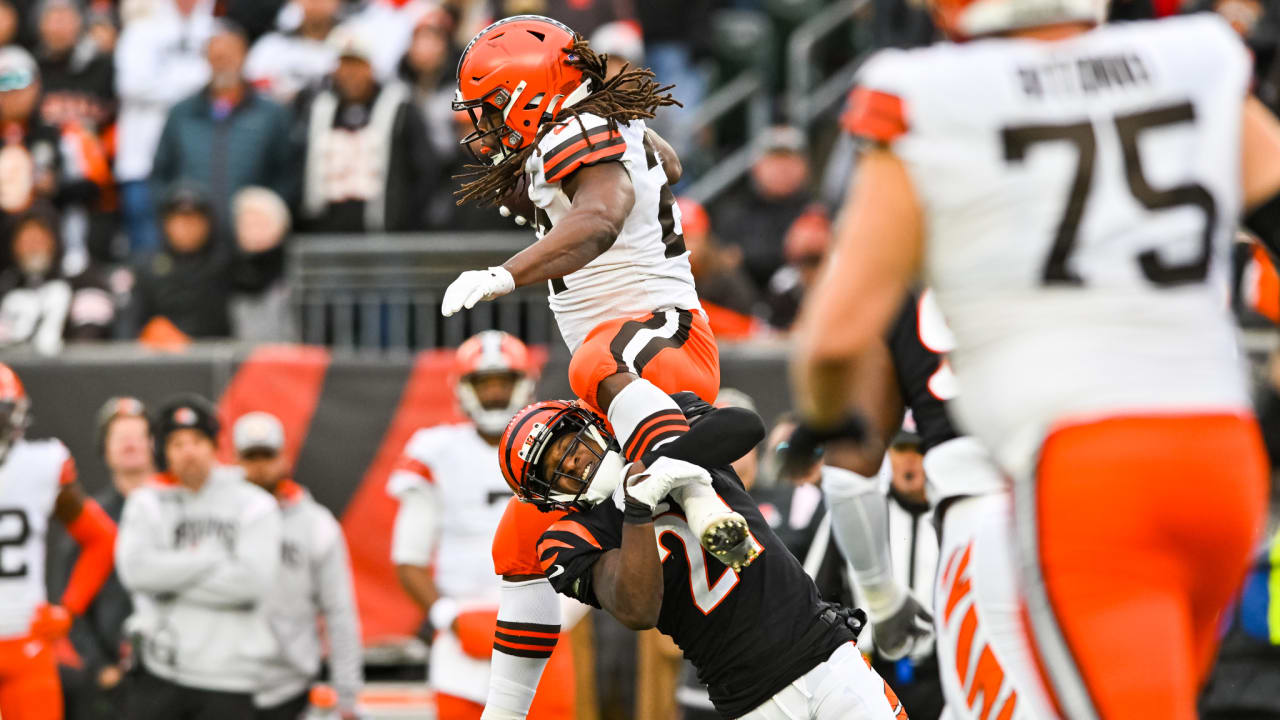 Mike Hilton Tackle | Week 14 Bengals Highlights vs. Cleveland Browns