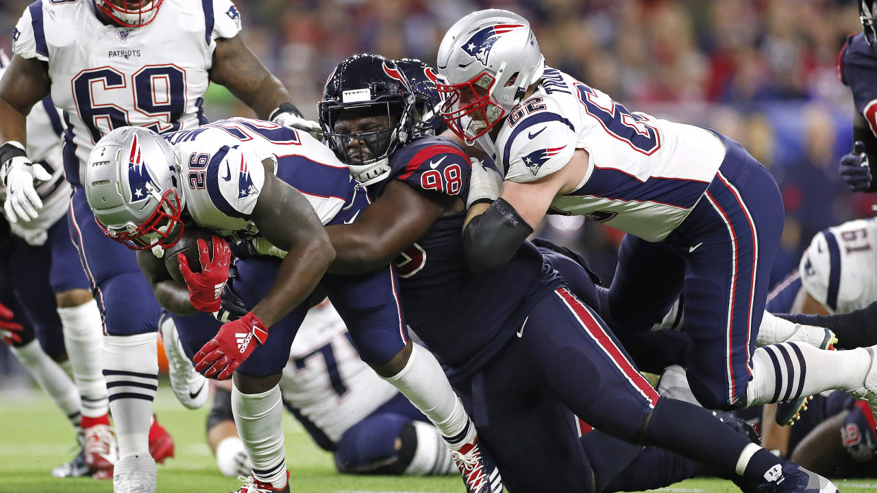 Bengals defensive tackle D.J. Reader shed 20 pounds in the offseason to ...