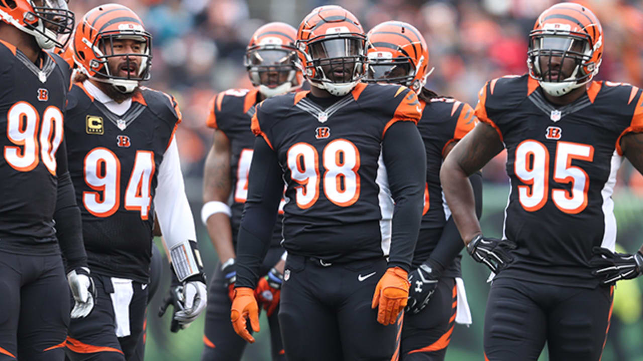 Bengals thin D-tackle derby with Thompson cut