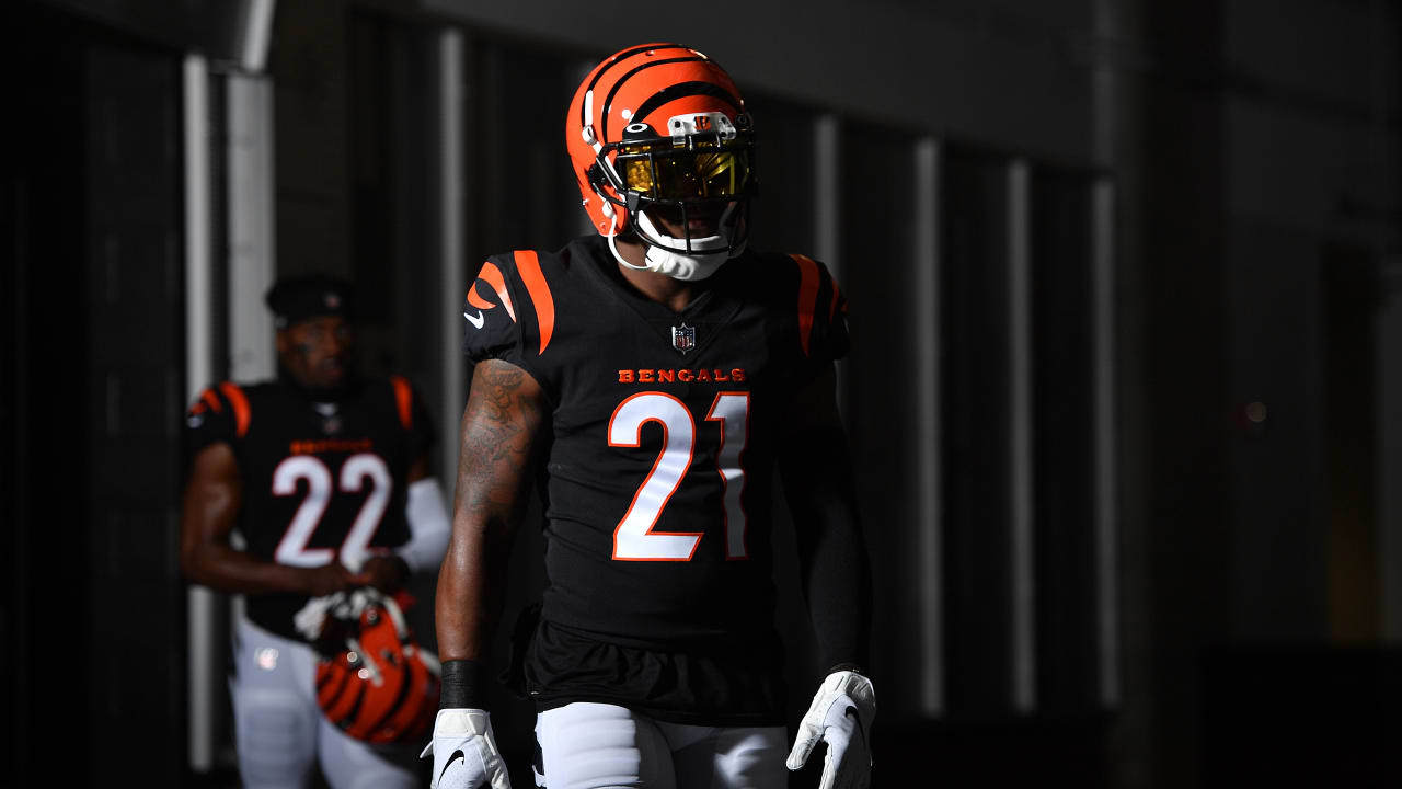 Photo Gallery | Happy Birthday Mike Hilton!