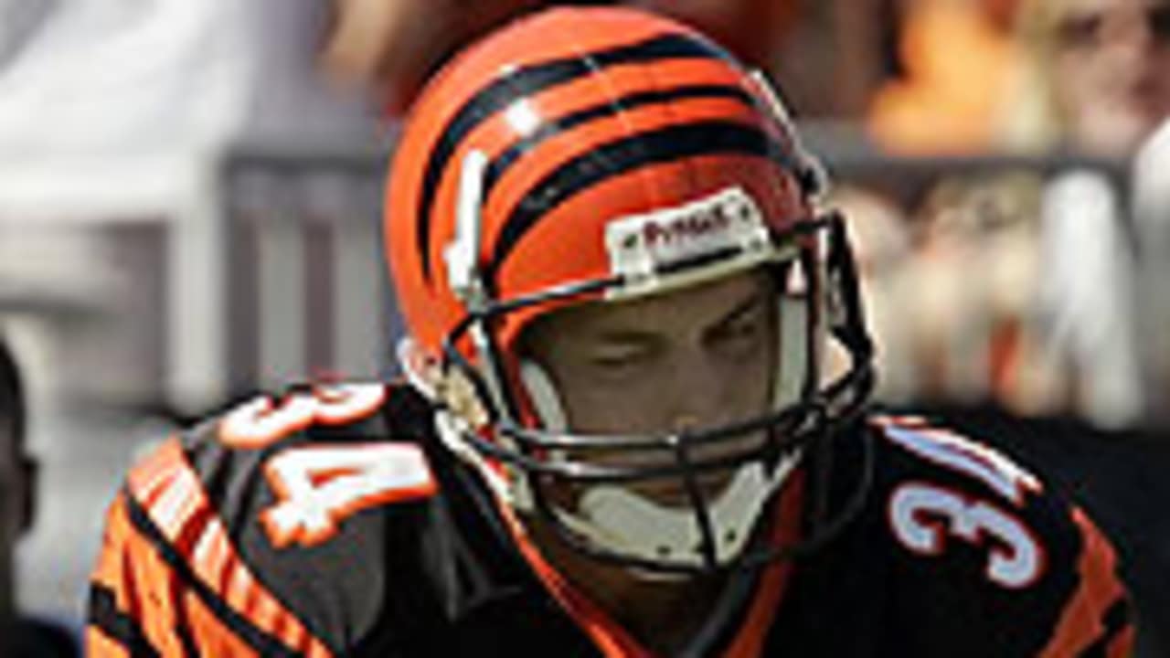 Bucs stun Bengals at finish, 14-13