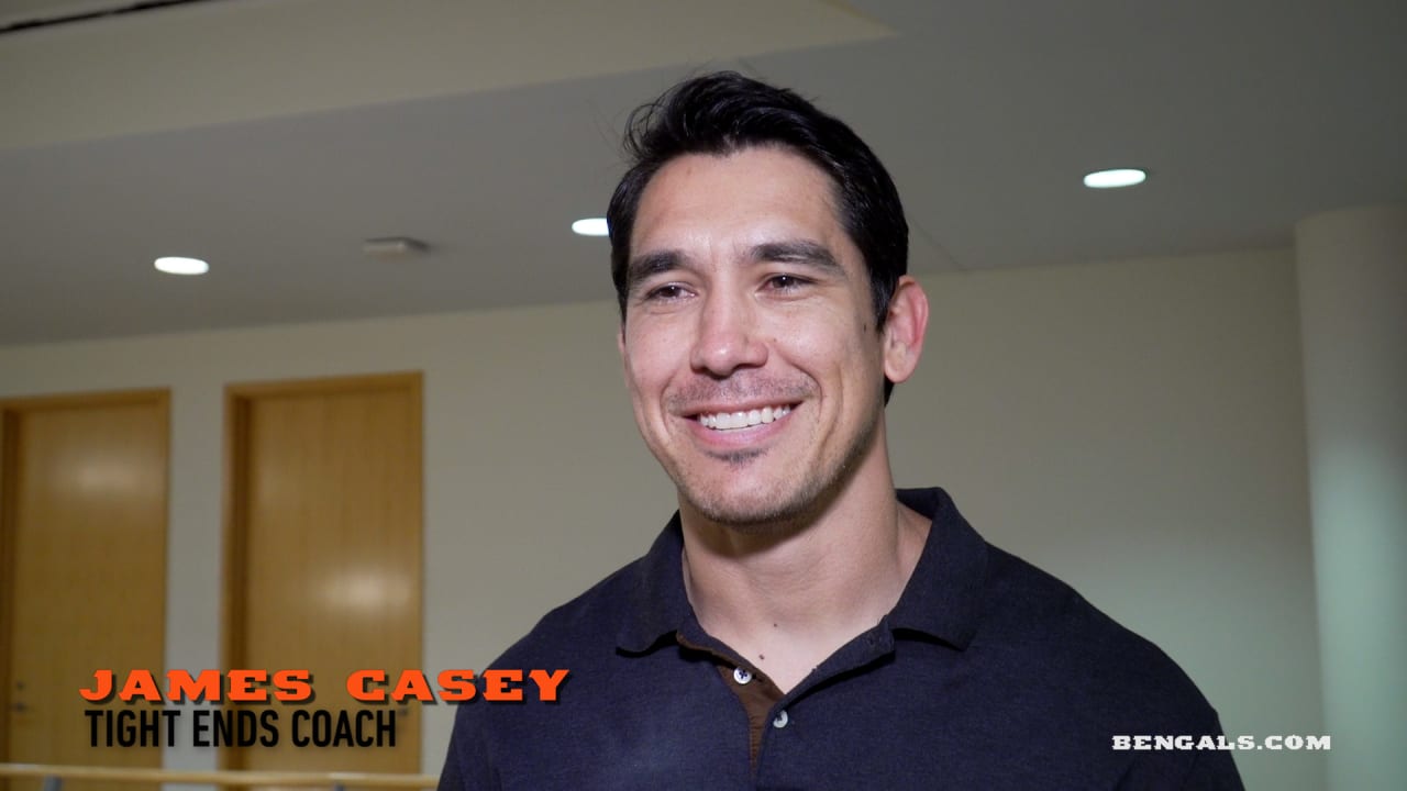 1-on-1: Tight Ends Coach James Casey on drafting TE Drew Sample