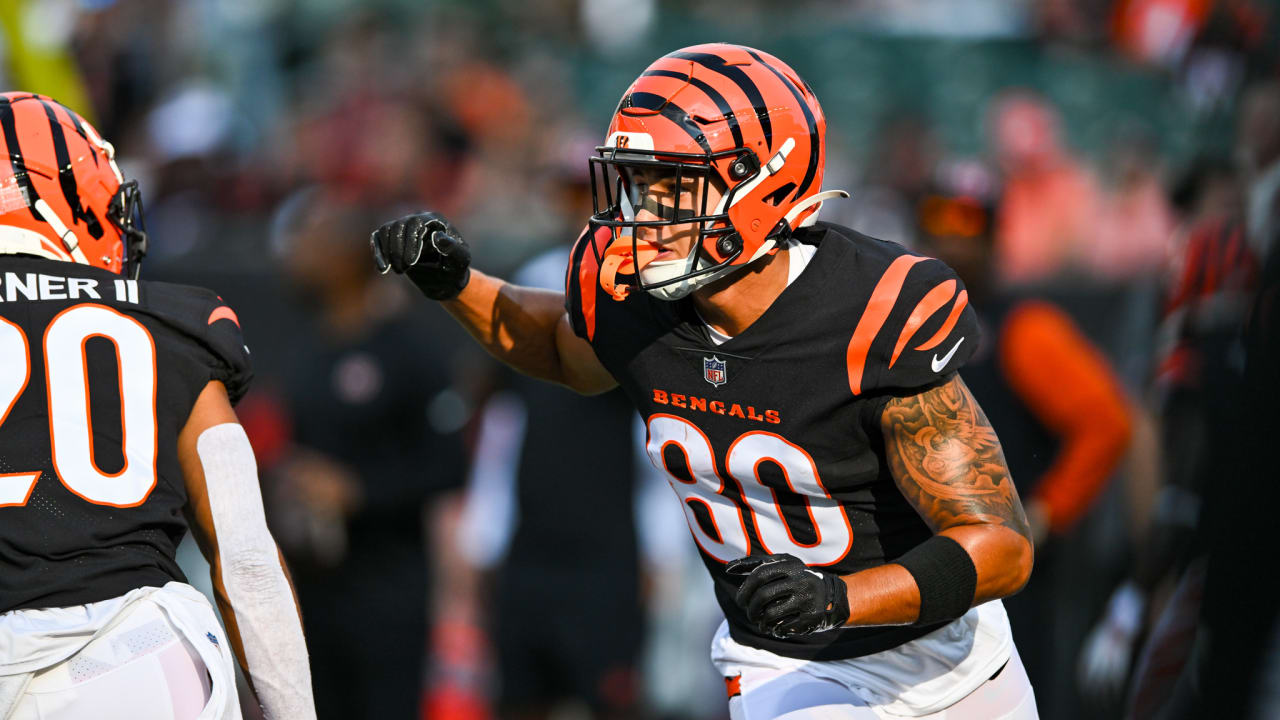 Bengals rookie Andrei Iosivas turns perfectly to snag 14-yard dart from ...