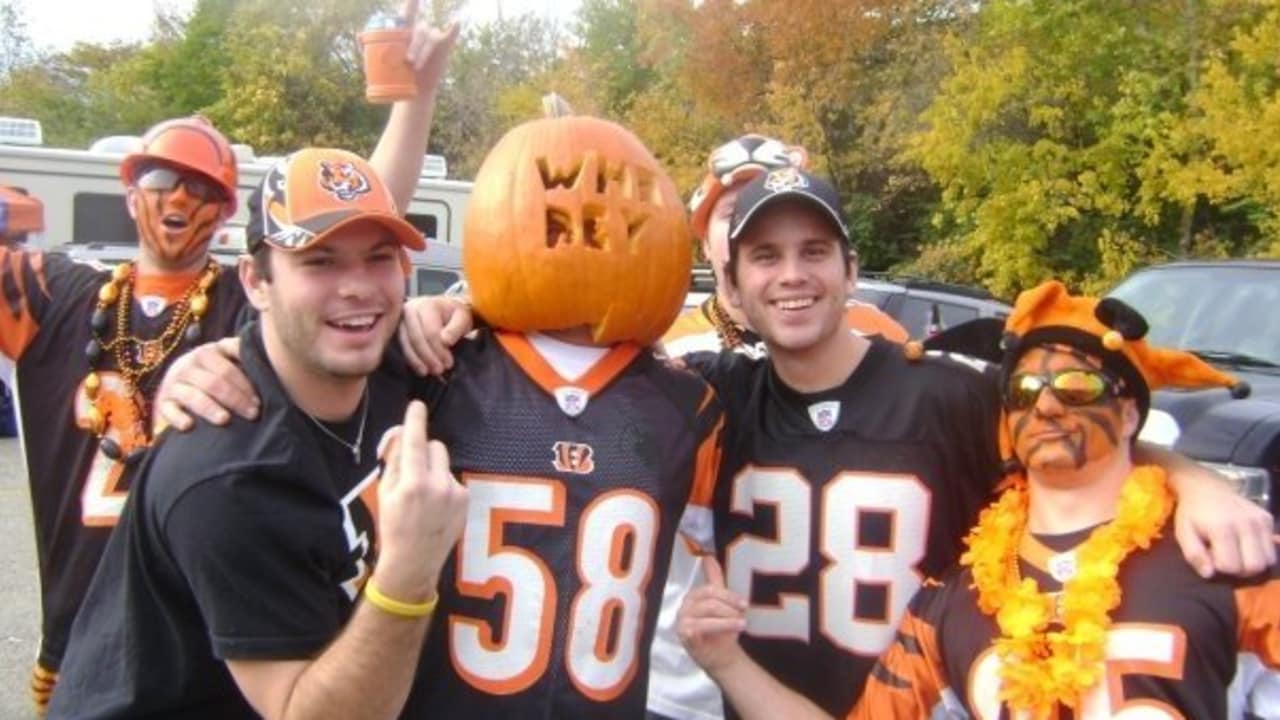 Fan Fun Friday - 10/4