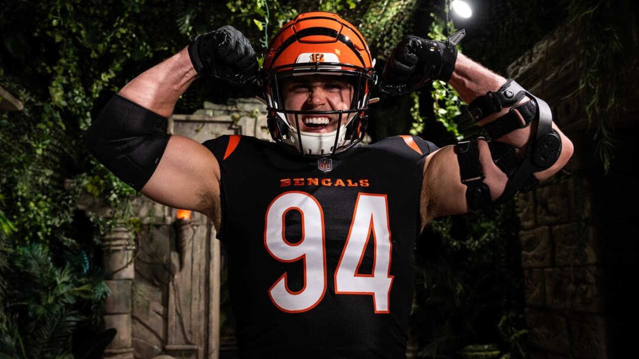 Photos: Best of Defensive Ends | Media Day 2023