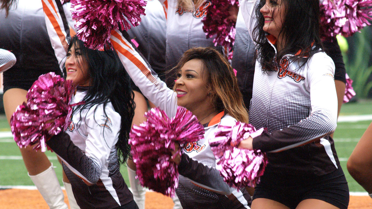 Ben-Gals Cheerleaders: Steelers at Bengals
