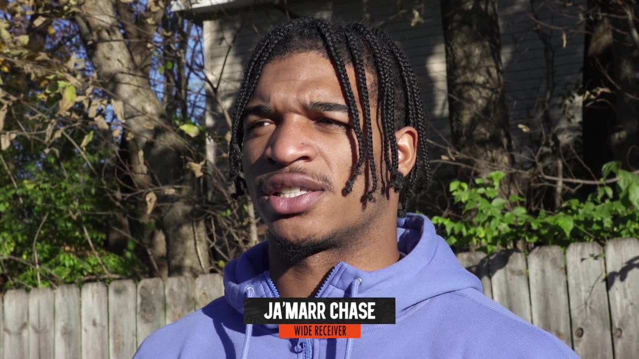 BENGALS PLAYERS GIVE BACK THIS THANKSGIVING