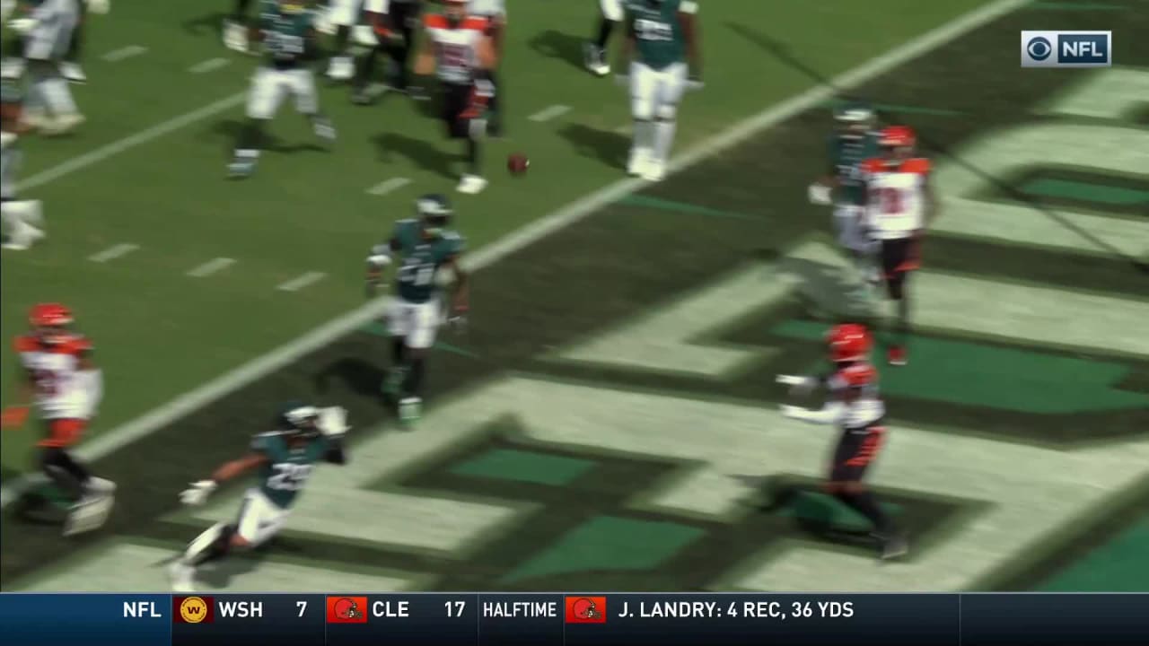 Tee Higgins catches for a 1-yard Touchdown vs. Philadelphia Eagles