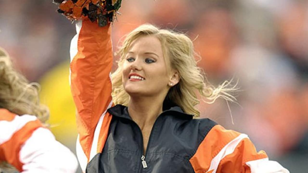 Action / On Field 2006:Bengals vs. Raiders (12/10/06)