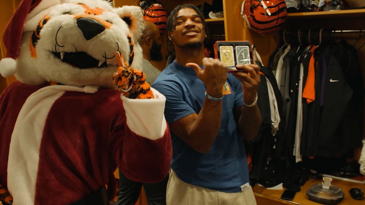 Who Dey Delivers Gifts This Holi-dey Season