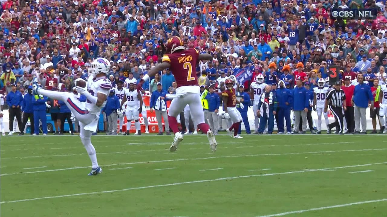 Terrel Bernard intercepts the Sam Howell pass | Bills at Commanders