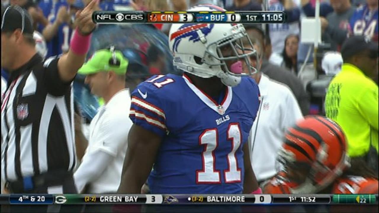 Buffalo Bills quarterback Thad Lewis 47-yard pass