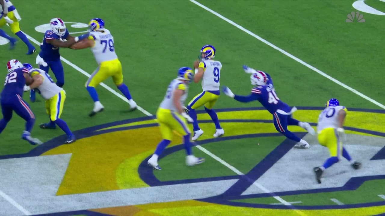 Von Miller ducks under Noteboom en route to second sack | Bills at Rams