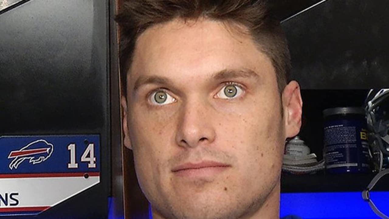 Chris Hogan: "Silence the crowd with big plays"