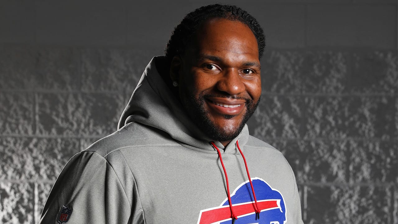 Ty Nsekhe’s story of perseverance makes him a perfect fit for Buffalo