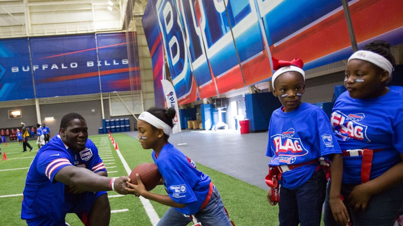 Buffalo Bills Toyota Rookie Club hosts Hometown Huddle